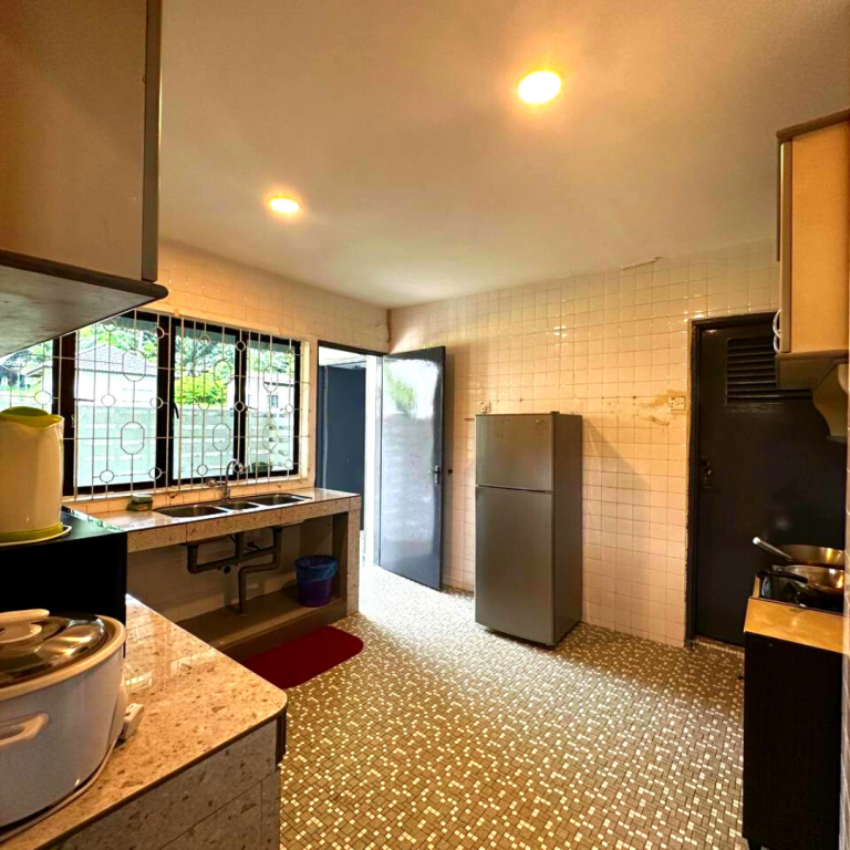 BUNGA RAYA VILLA - Shore House